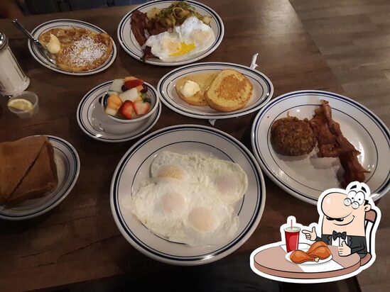 Freedom Square Diner in Natrona Heights - Restaurant reviews