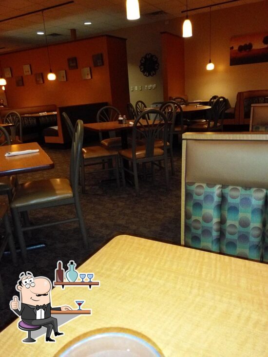 Rubin's Restaurant / Arabica, Elyria - Restaurant menu, prices and reviews