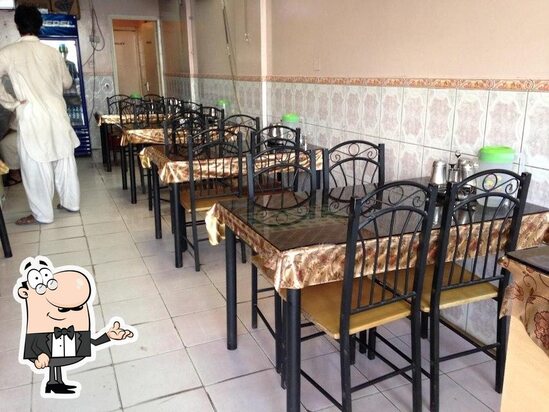 Al Firdous Restaurant, Sharjah, 7CXG+J7P - Restaurant menu and reviews