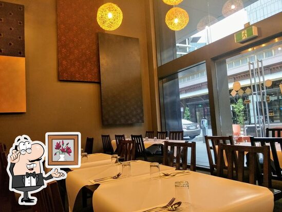 Menu at Nine Elephants Thai Restaurant, Docklands