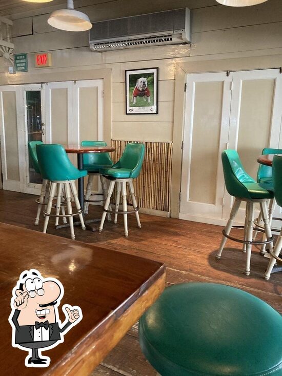Mullet Bay Restaurant, Saint Simons Island - Restaurant menu, prices ...