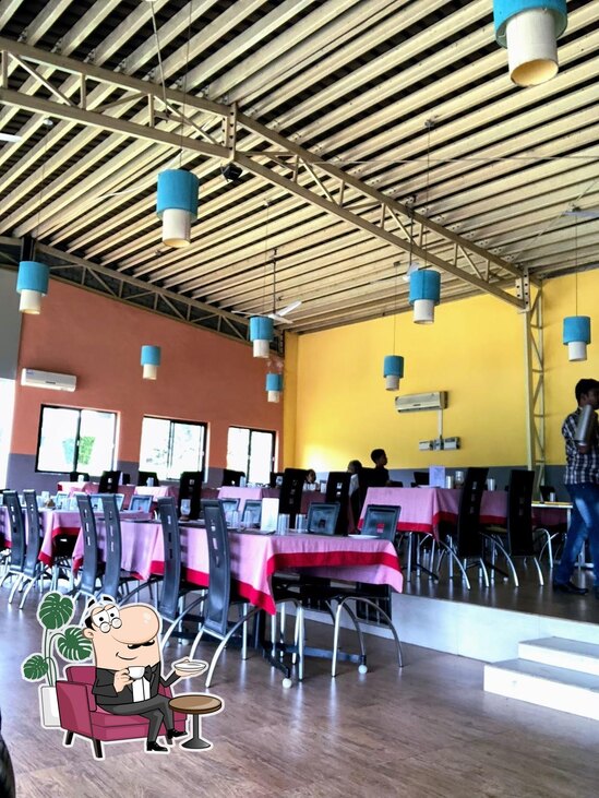 Waterfront Multicuisine Restaurant, Yercaud - Restaurant reviews