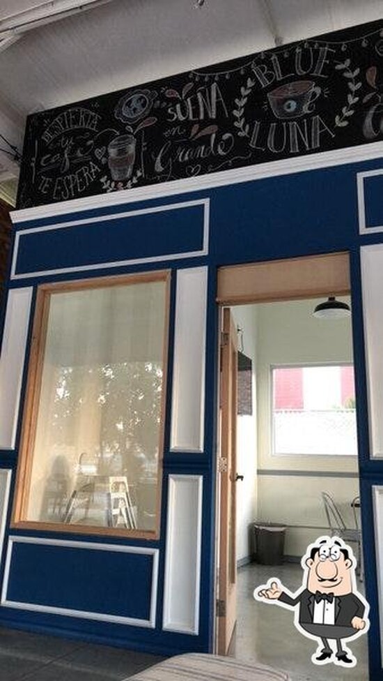 Blue Luna cafe, Tijuana, Ave Paseo del Rio #6672 - Restaurant reviews