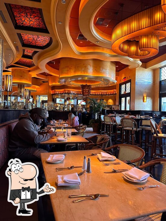 The Cheesecake Factory, Novi - Menú del restaurante, precios y reseñas