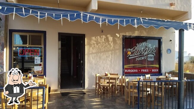 Boye's - Burgers & Pizza, San Carlos - Restaurant menu, prices and reviews