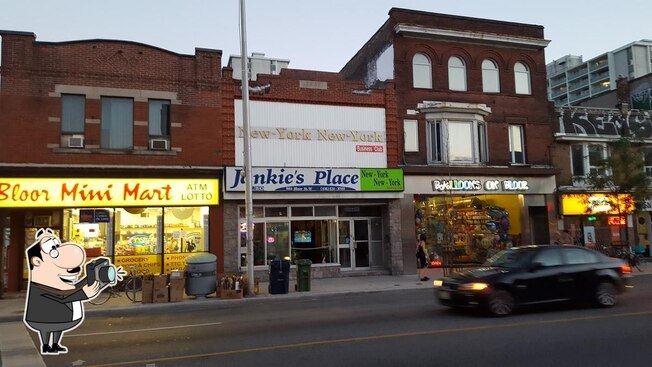 Jankie's Place, Toronto - Restaurant menu, prices and reviews