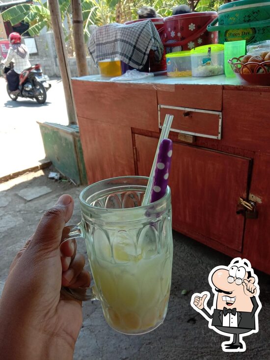Menu at Dewa kelapa es kelapa rasa buah dan original cafe, Sumber