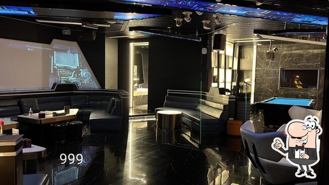 Nine Club 九号会所, Pasay, EDSA - Restaurant menu, prices and reviews