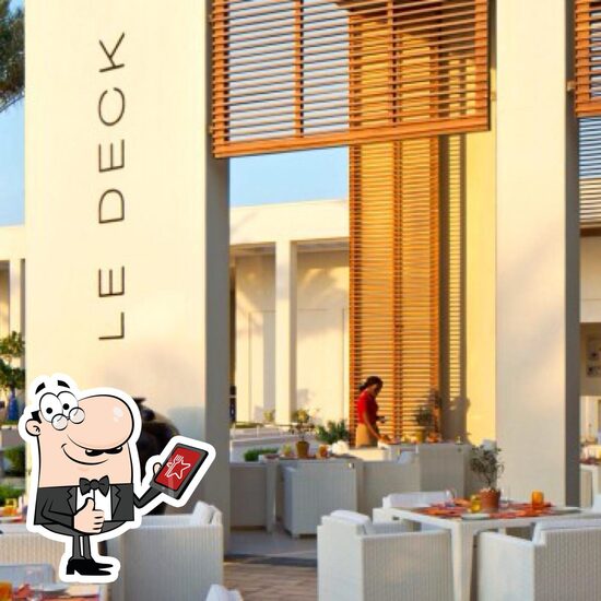 Restaurante Le Deck, Abu Dabi, Monte Carlo Beach Club Shk Khalifa Bin ...
