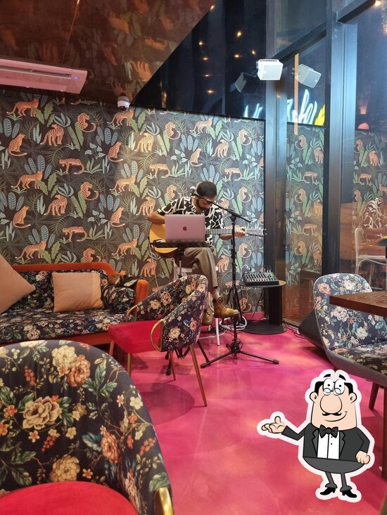 Brew Cafe Ten Ekamai, Bangkok - Restaurant menu, prices and reviews