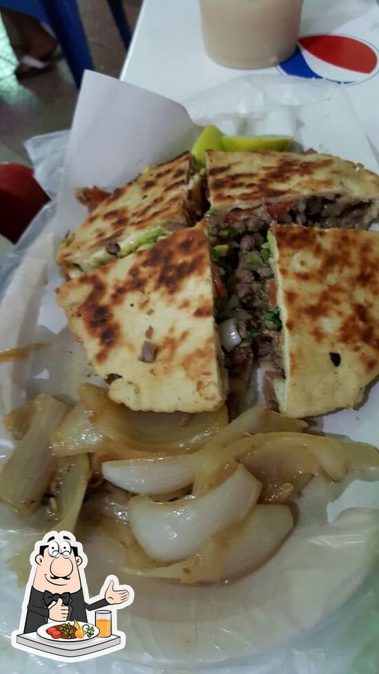 Menu at Pipo's restaurant, Ciudad Madero