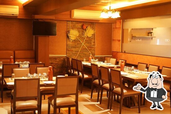 Manpaanai Chettinadu Virundhu, Chennai - Restaurant menu, prices and ...