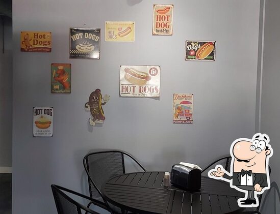 B-Dogs Specialty Hot Dogs, Davison - Restaurant menu, prices and reviews