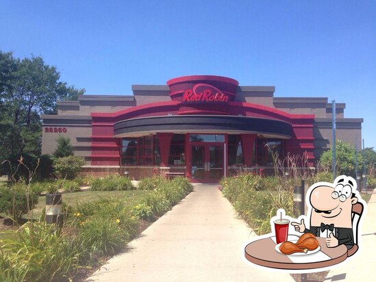 Menu at Red Robin Gourmet Burgers and Brews restaurant, Warrenville