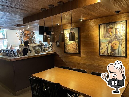 Starbucks 6750 Ayala, Makati, Ayala - Restaurant menu, prices and reviews