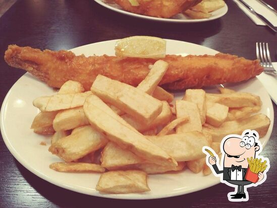 Paul's Fish Bar, 2 Long Dr in Ruislip - Restaurant menu and reviews