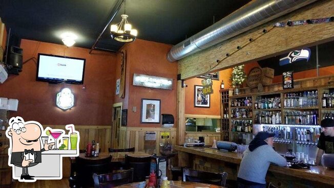 Menu at The Loft Bar & Grill, Leavenworth