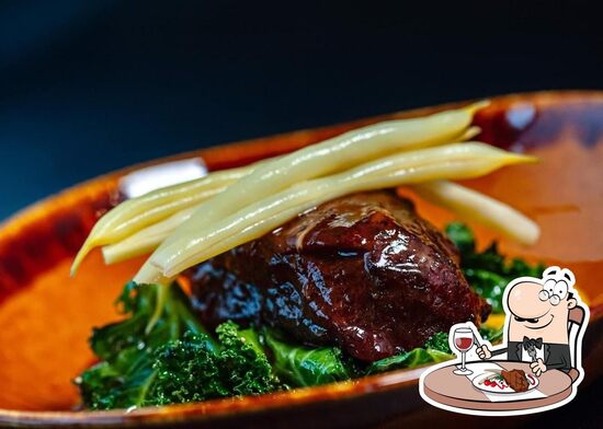 Les Cuisiniers in Sainte-Julie - Restaurant menu and reviews