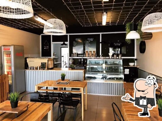 Menu at Tee-Lish Brownies desserts, Mount Druitt