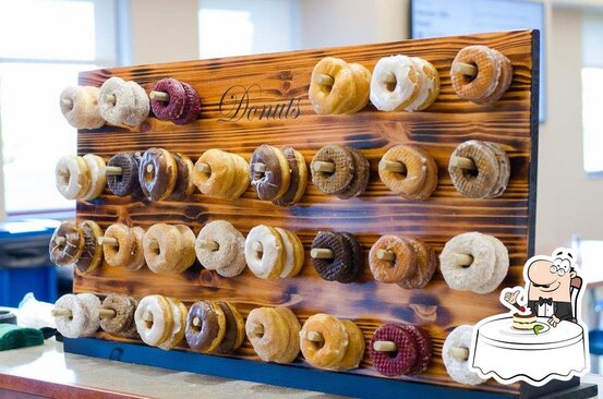 Country Style Donuts in Hanover Park - Restaurant menu and reviews
