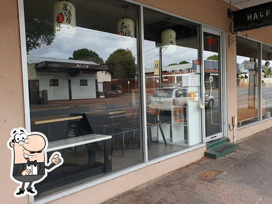 Half & Hafu, Saint Morris - Restaurant menu, prices and reviews