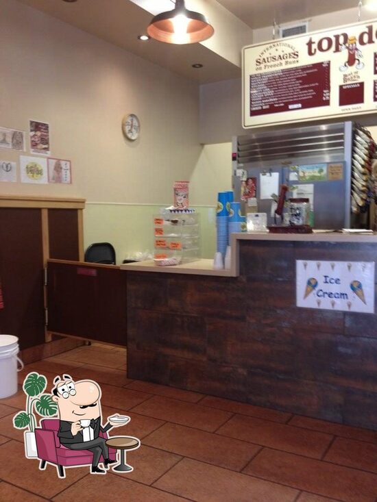 Top Dog, Oakland - Restaurant menu, prices and reviews