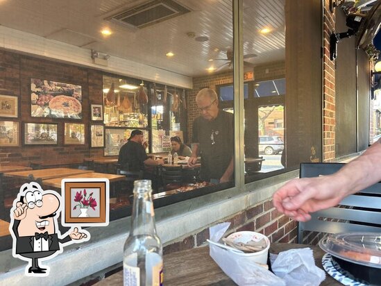 Freddy's Pizza, Cicero, Austin - Restaurant menu, prices and reviews