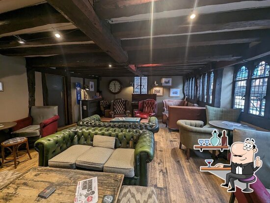 The Cardinal's Hat, Lincoln - Restaurant menu, prices and reviews