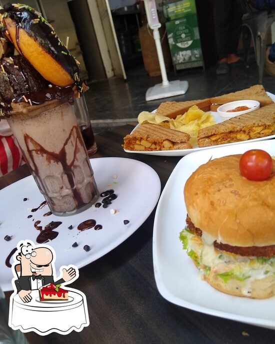 Crunch Central Restaurant, Noida, Shop No 1 - Restaurant menu and reviews