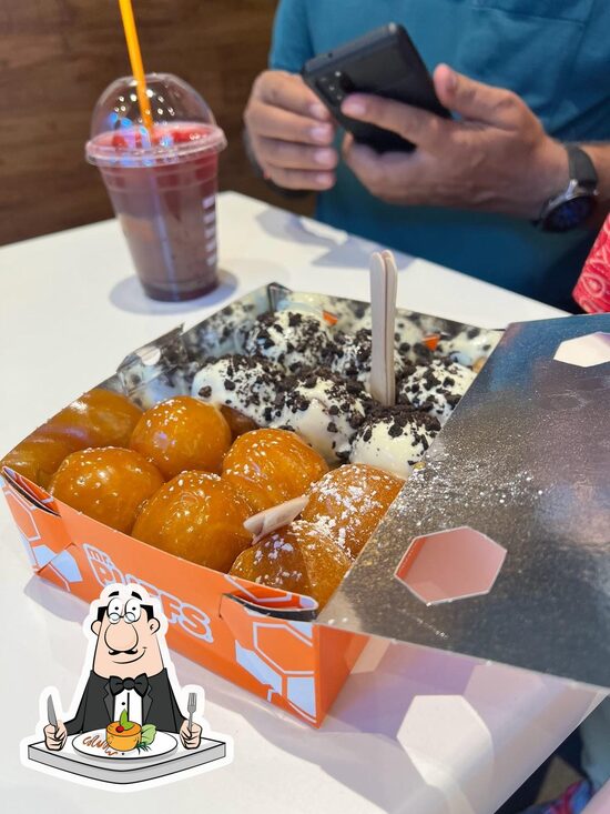 Menu at Mr. Puffs desserts, Ottawa