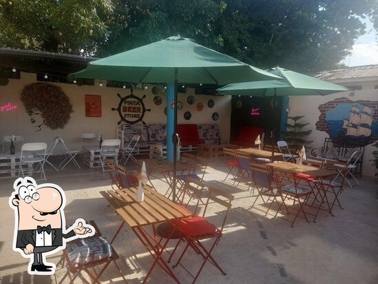 Pinta Beer Store, Santiago pub & bar, Santiago De Los Caballeros ...