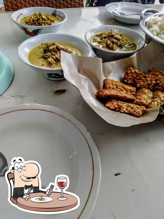 Rumah Makan M'Numani restaurant, Wonosari - Restaurant reviews