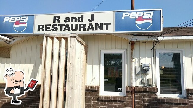 R & J Restaurant, Twillingate - Restaurant menu, prices and reviews