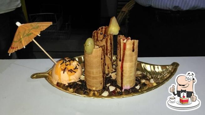 ICE CREAM HUB, Surat, Pal Road - Restaurant reviews