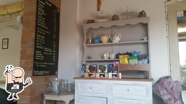 Pineapple Cafe, Thatcham - Restaurant menu, prices and reviews