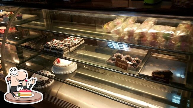 Adyar Bakery, Chennai, W Ave Rd - Restaurant reviews