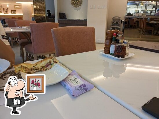 Amare by Chef Chris, Angeles - Restaurant menu, prices and reviews