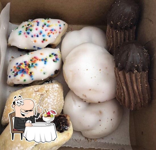 Italian Bakery, 82 E Lake St in Addison - Restaurant reviews