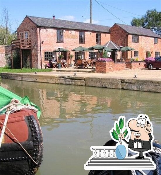 Crick Wharf in Crick - Restaurant reviews