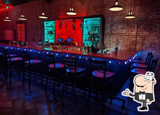 Pub y bar 13 Social, Baton Rouge - Opiniones del restaurante