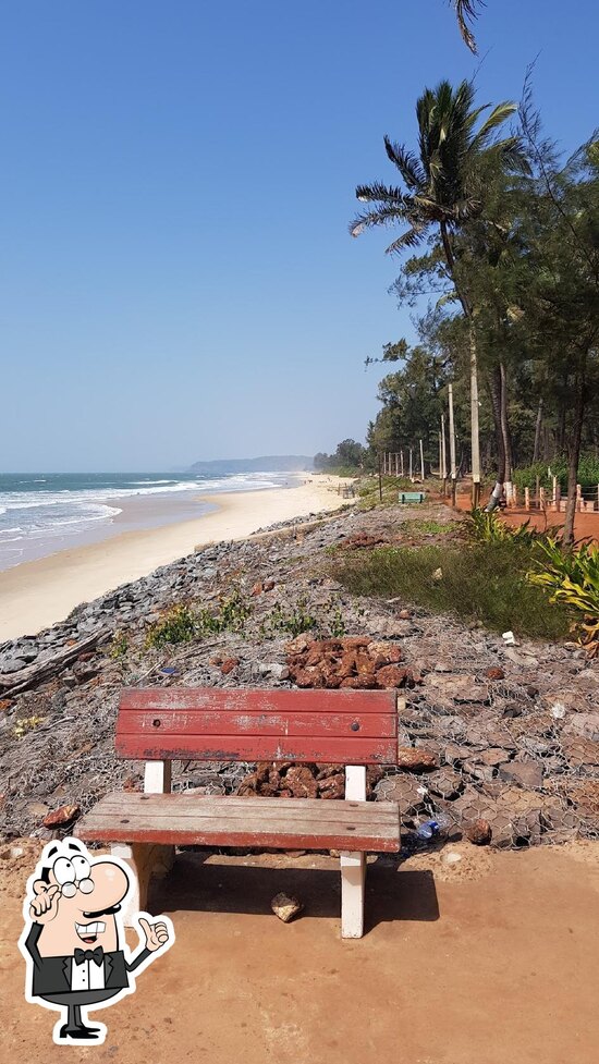 Sameer Beach Huts, Shiroda - Restaurant menu, prices and reviews