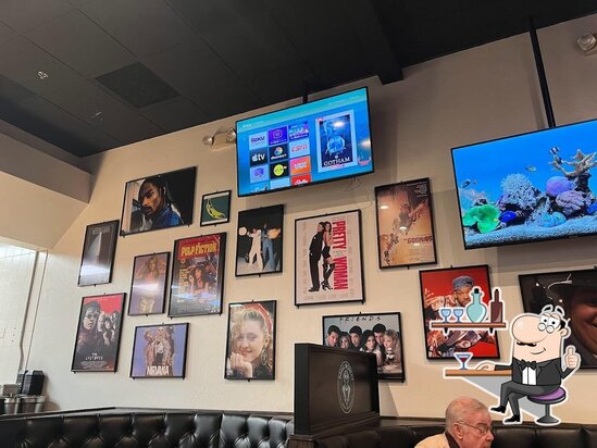 Brass Monkey, Monroe - Restaurant menu, prices and reviews