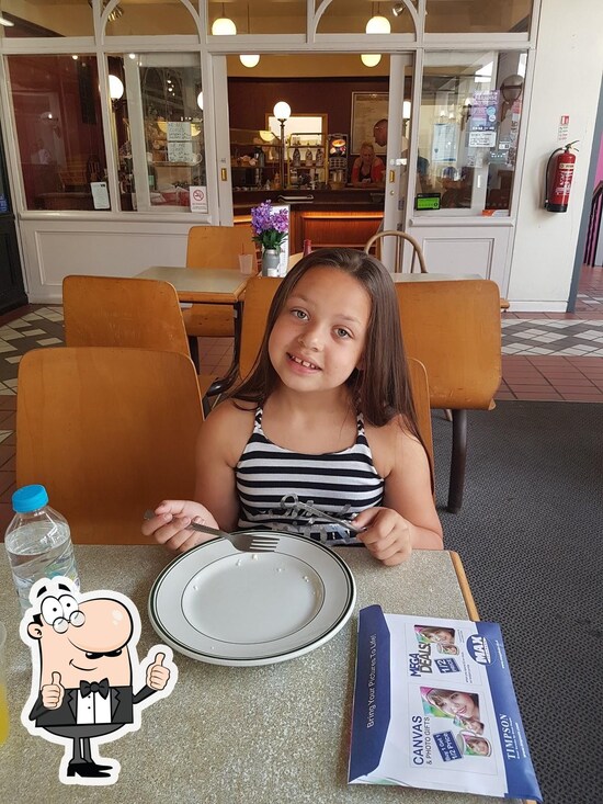 Hatters Row Cafe Warrington in Warrington - Restaurant reviews