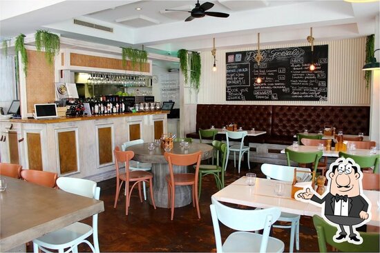 Via Alta, North Willoughby - Restaurant menu, prices and reviews