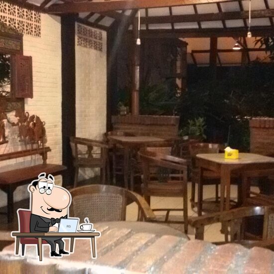 Restaurante Respati Restoran dan Hall, Madigondo - Opiniones del ...