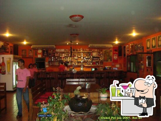 The Pine Cafe (ร้านเดอะไพน์ คาเฟ่), Nuea Mueang - Menú del restaurante ...