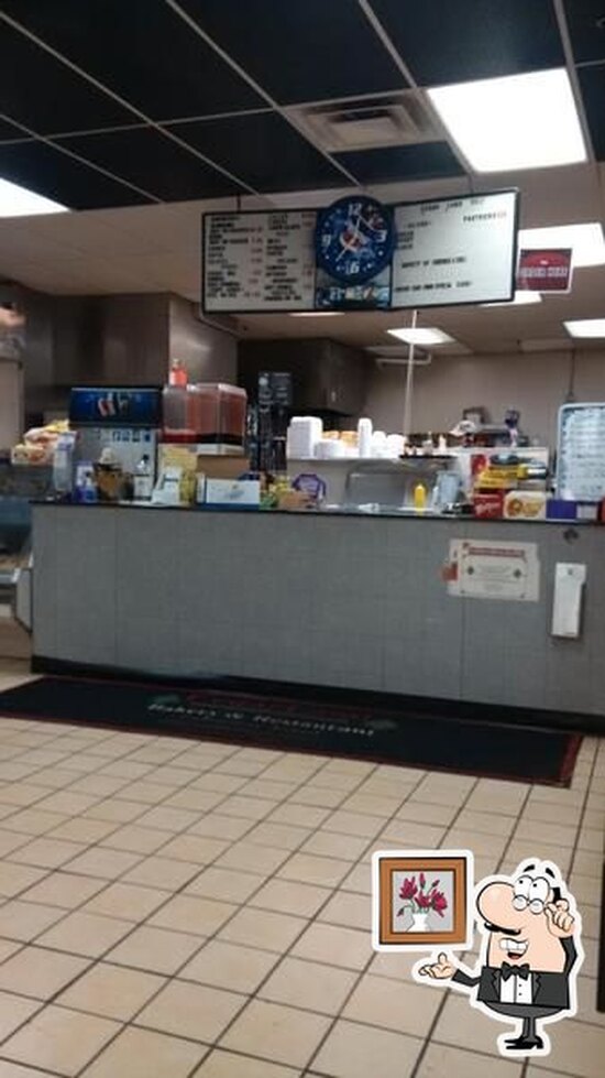 Cedarland Bakery & Restaurant, Dayton - Restaurant menu, prices and reviews