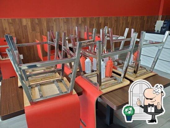Barrie Burger, 222 Mapleview Dr W Unit 4 in Barrie - Restaurant reviews