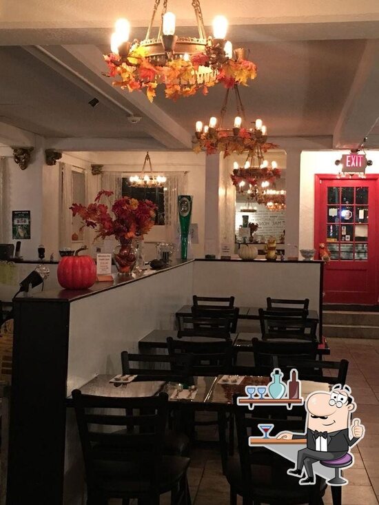 Thai Den Restaurant, White Plains - Restaurant menu, prices and reviews
