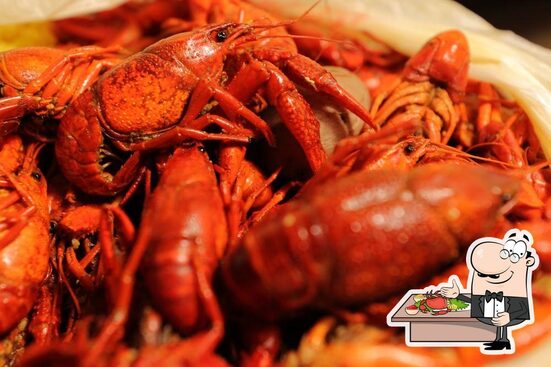 Menu at The Crawfish Hole restaurant, Bridge City